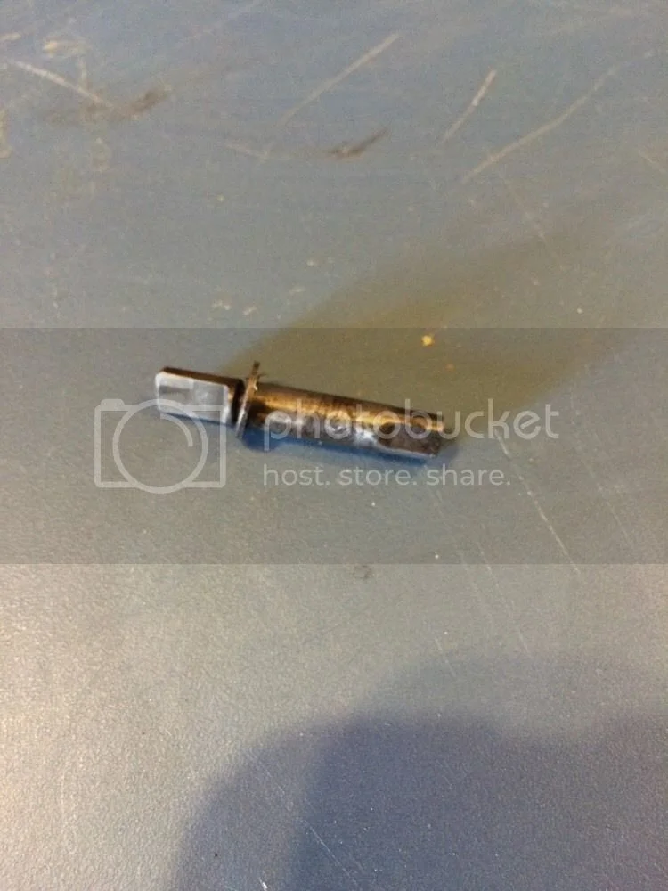 Tach cable to tach drive fitment issue | Access Norton