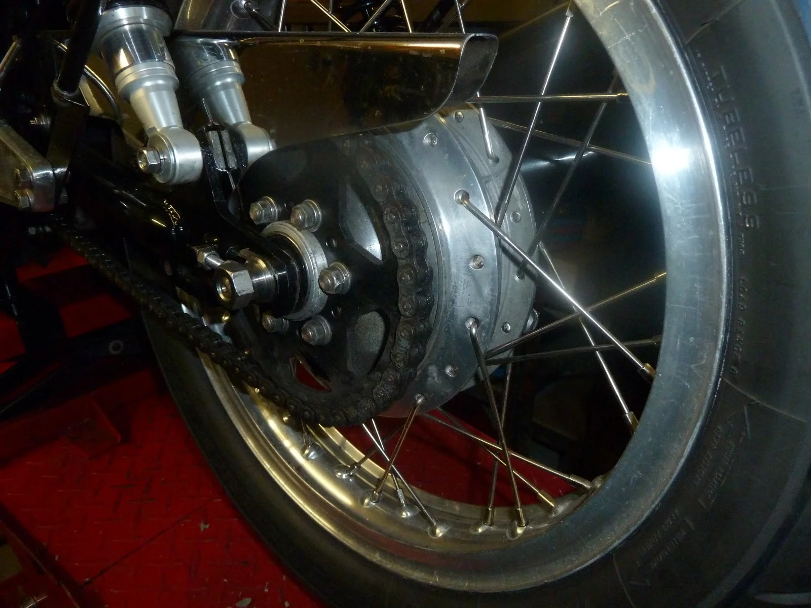 CB750 rear wheel on 73 Commando ? | Page 3 | Access Norton
