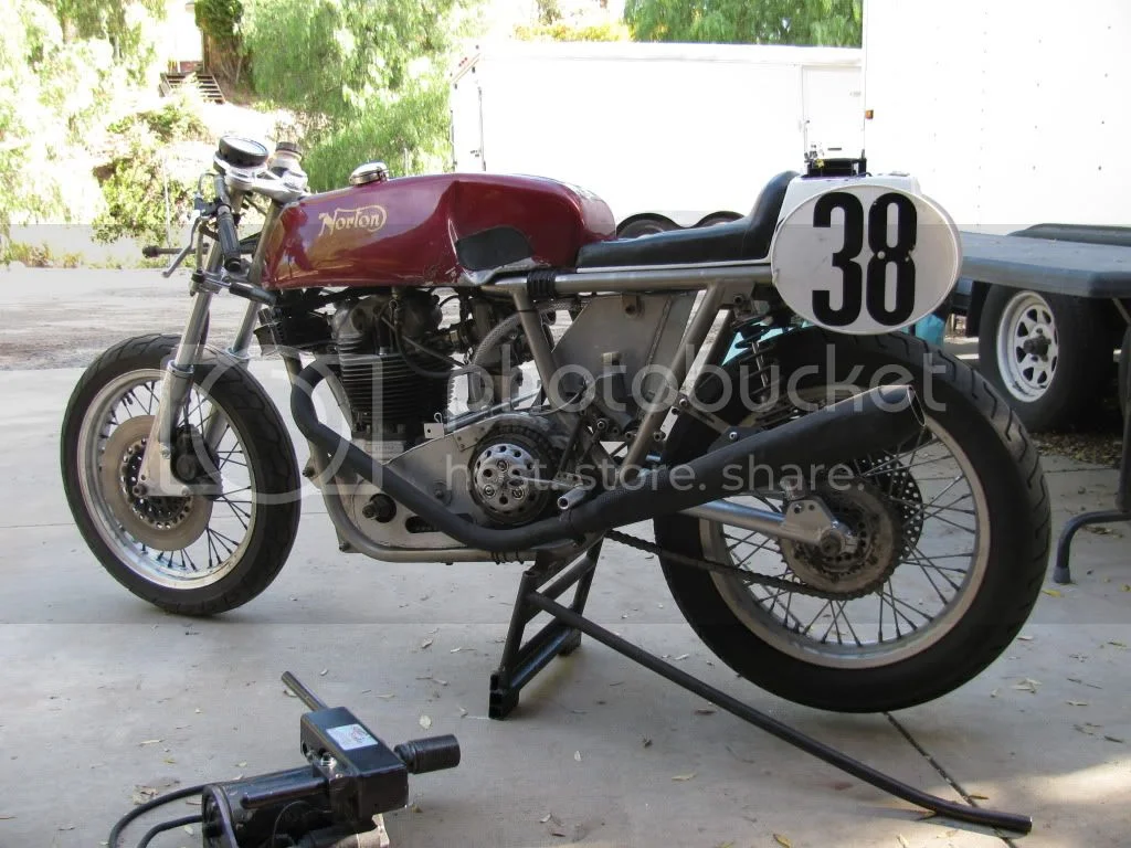 Another win for Norton at Snetterton | Page 3 | Access Norton