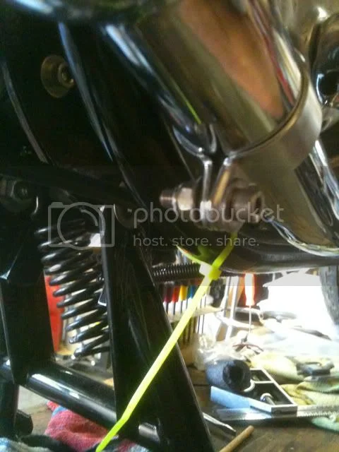 Speedometer Cable Routing (2010) | Access Norton