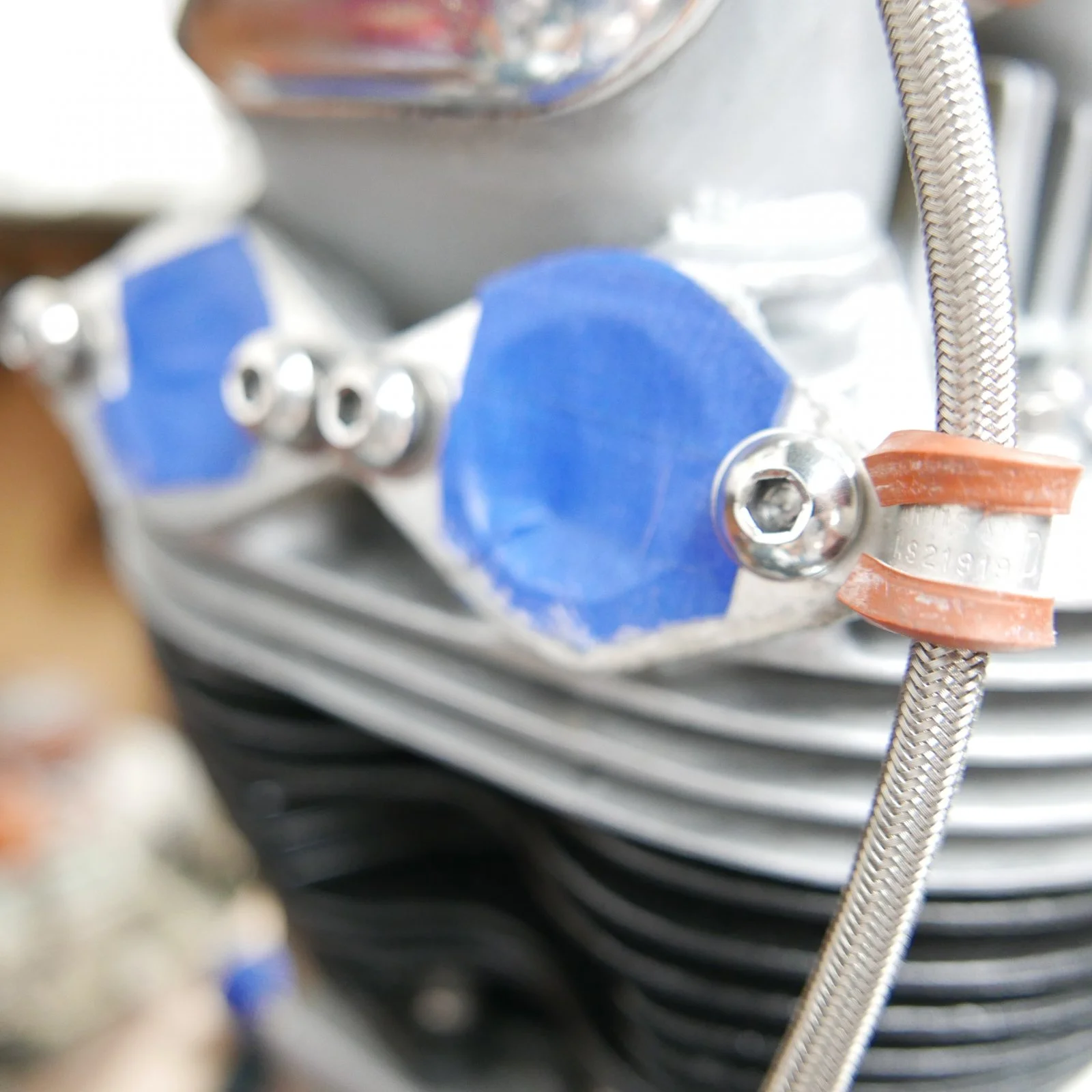 Rocker oil line protection | Access Norton