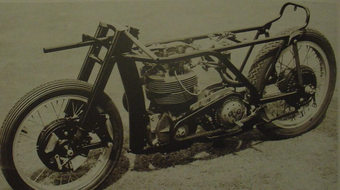 featherbed frame | Access Norton