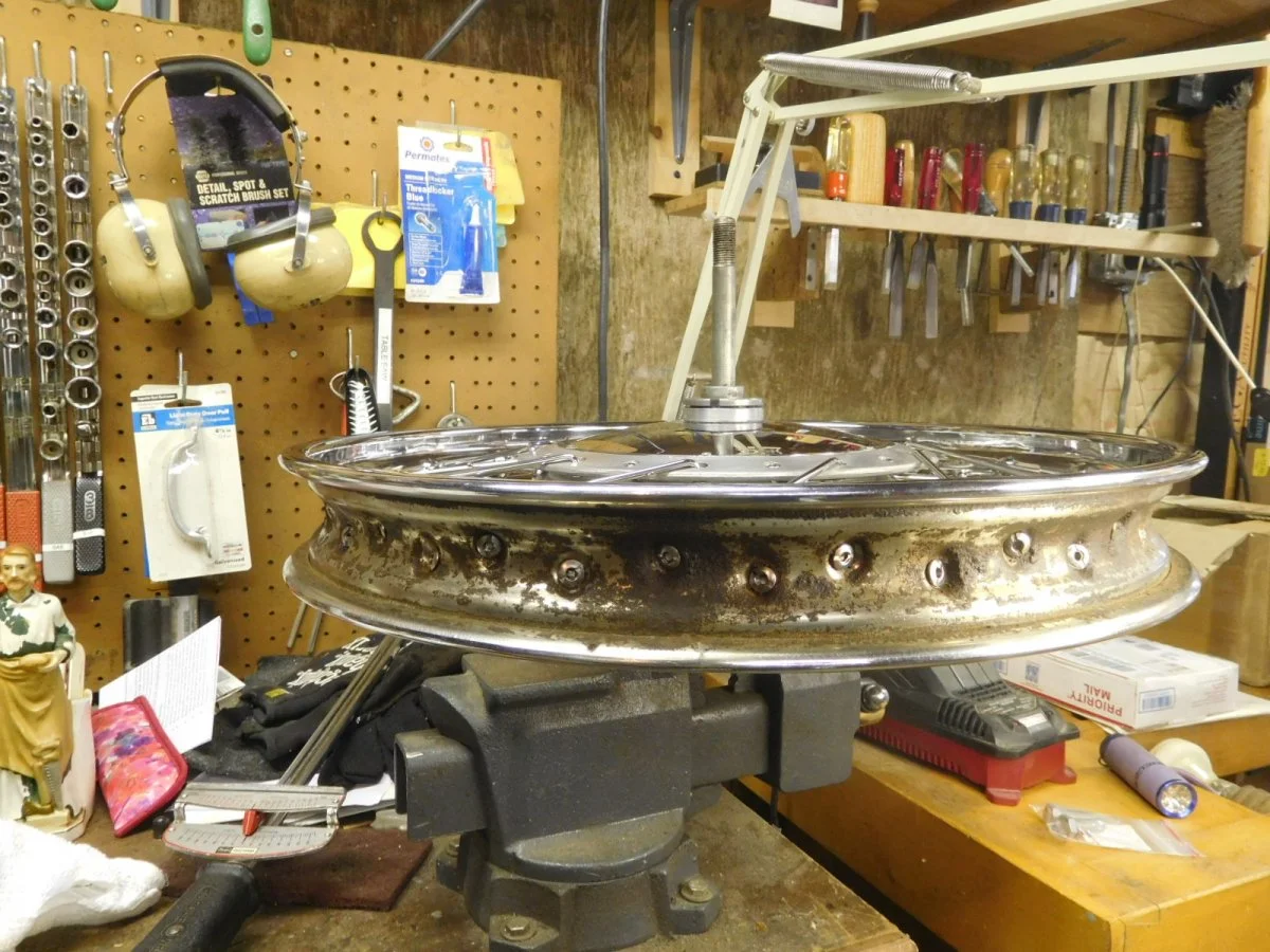 mounting tires - inner rim rust -- tips and tricks... | Access Norton