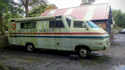 1973 JPN Rectrans Discoverer 25 | Access Norton